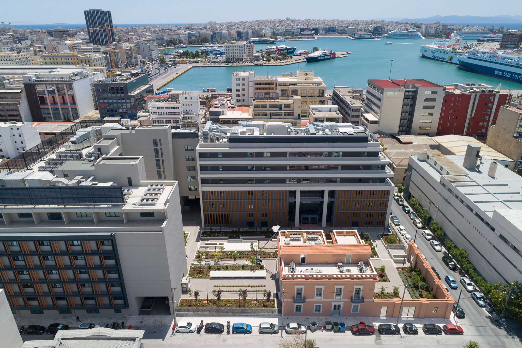 Piraeus Port Plaza - Dimand